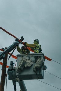 Learn How To Become A Lineman - Blue Collar Edu